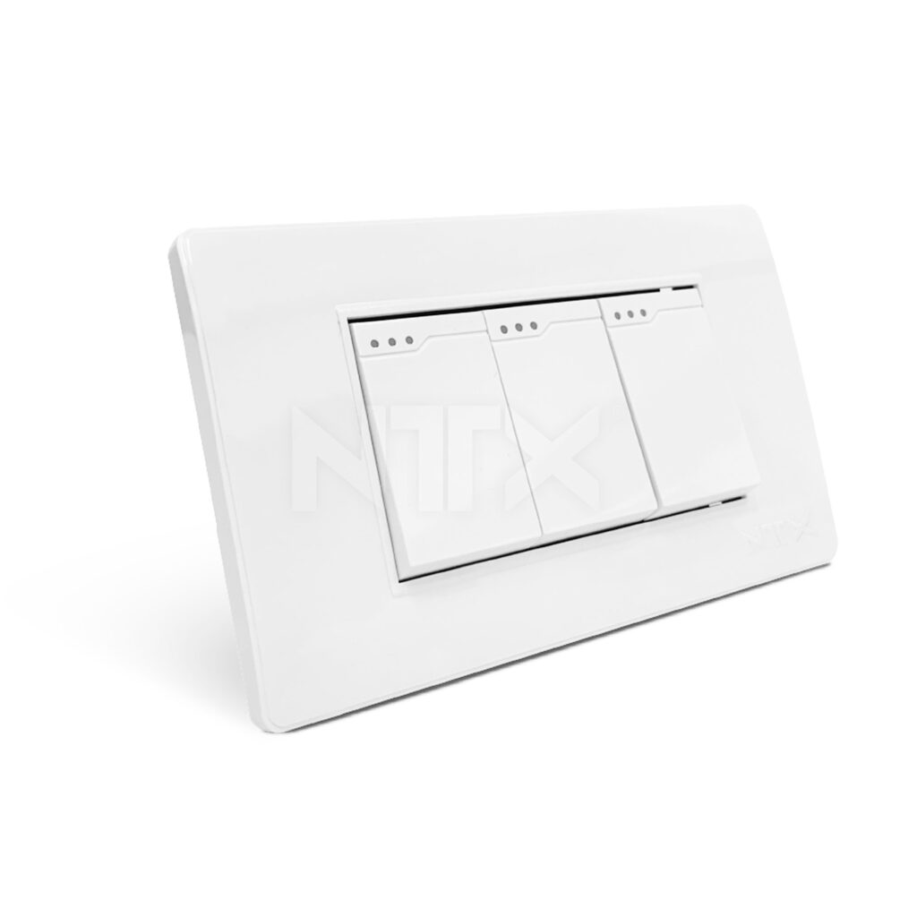 Interruptor Triple Conmutable N-3SC | 2025 | Ecolite